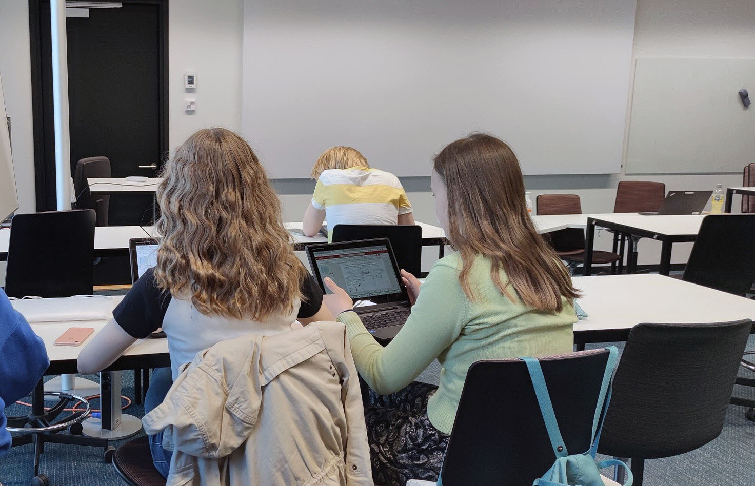 SHEHAP tuottaa materiaalia seksuaalisen häirinnän tunnistamiseen ja ...